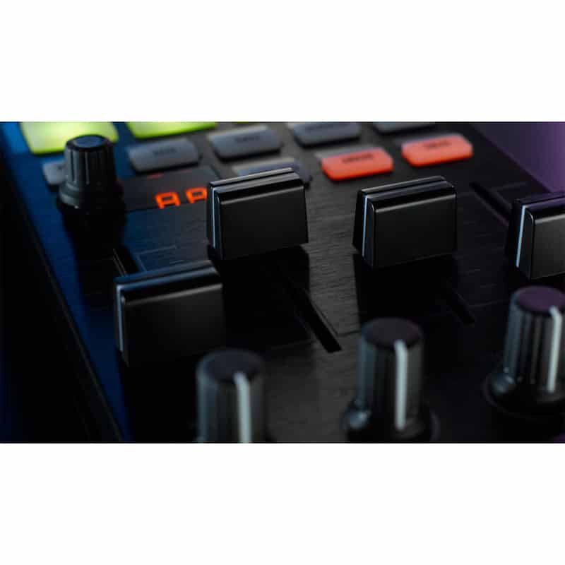 NATIVE INSTRUMENTS TRAKTOR KONTROL F1 DJ Controller
