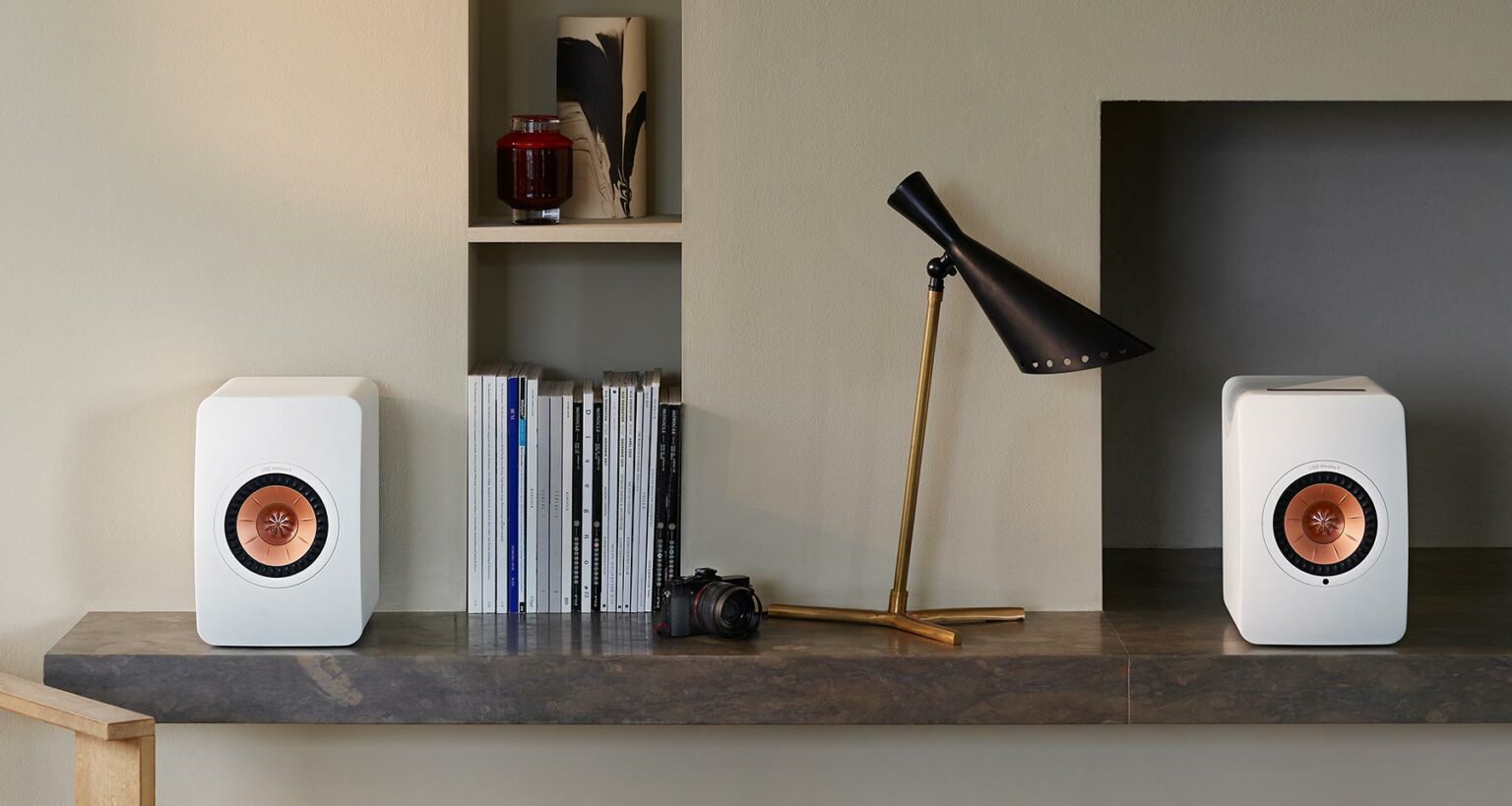 KEF LS50 Wireless II ลำโพง Bookshelf 5.25 นิ้ว 760 วัตต์